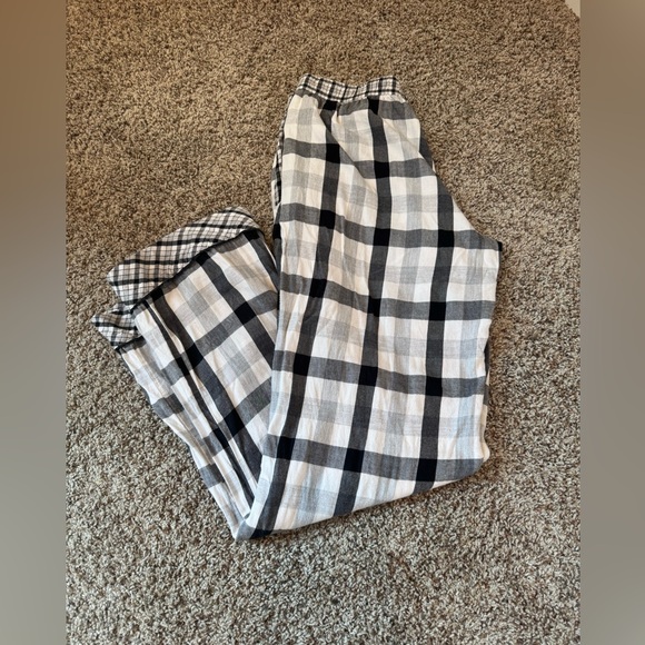 Victoria's Secret | Intimates & Sleepwear | Victorias Secret Black And ...